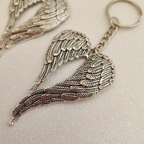 Angel Wings Keyring (silver metal) – Inspire Me Online