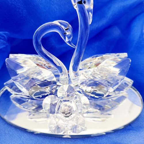 Crystal Swans (assorted) – Inspire Me Online